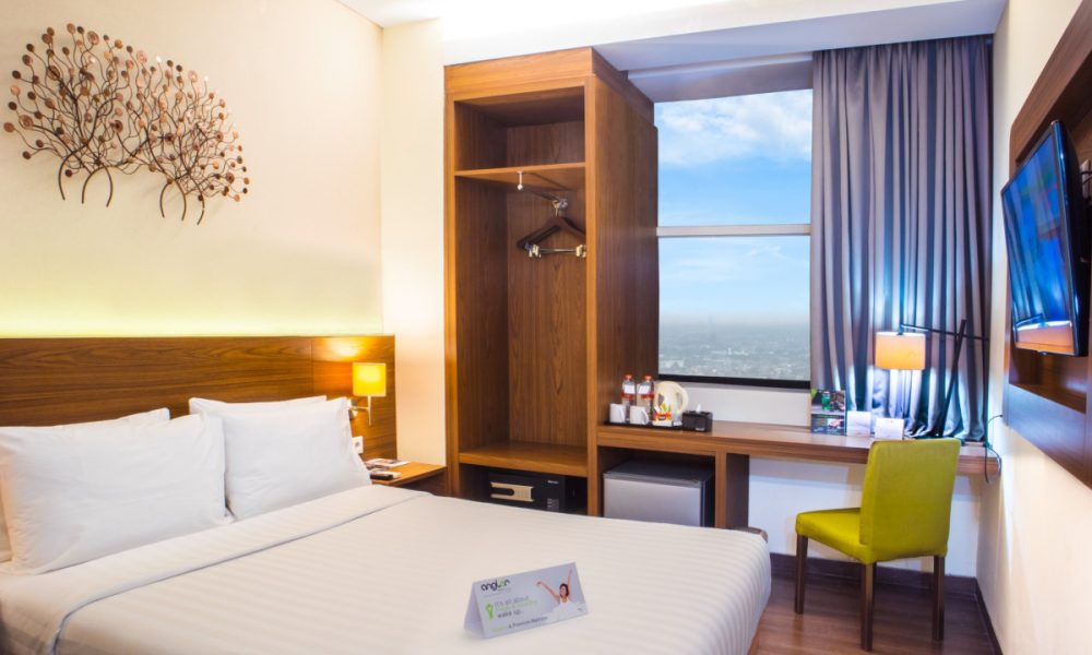 Grand Whiz Poins Simatupang Jakarta Hadirkan Family Staycation Seru ...